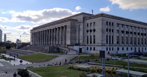 Orgullo argentino: la UBA se consagró como una de las 50 mejores ...