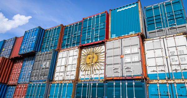 Por el boom exportador, el superávit comercial marcó un récord con USD ...